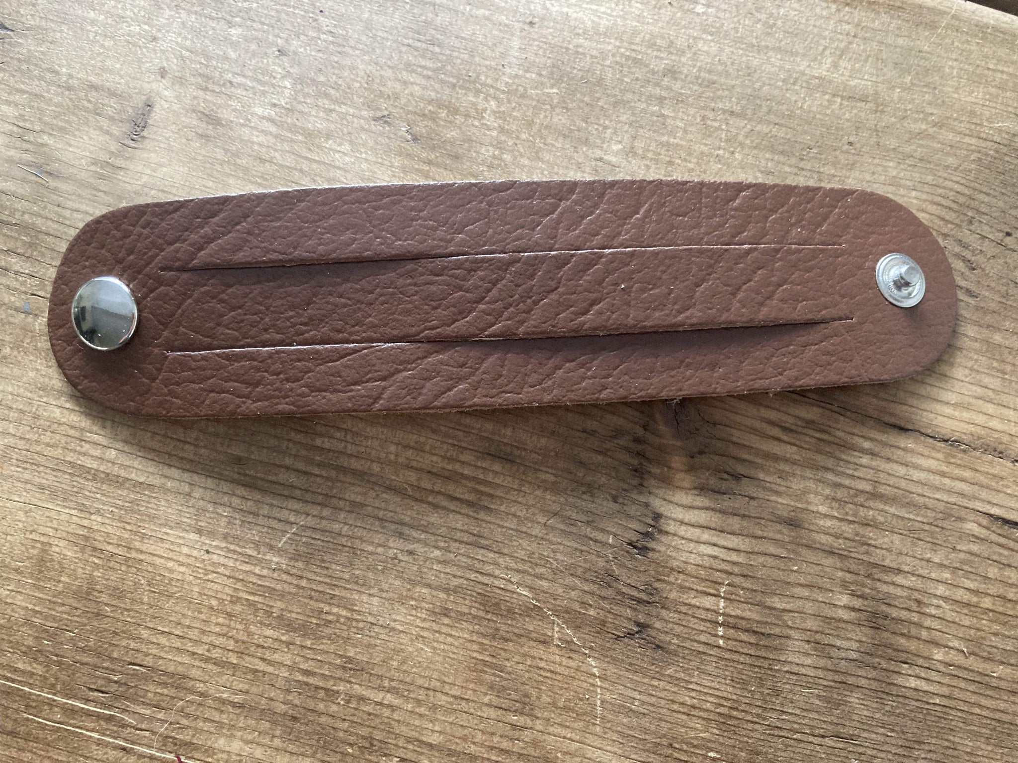 Scout Activity Packs | How to Magically Plait A Leather Scout Woggle A ...